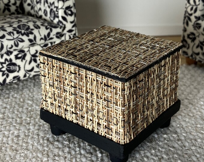 1:12 Scale Dollhouse Side Table, Miniature Side Table, End Table, Night ...