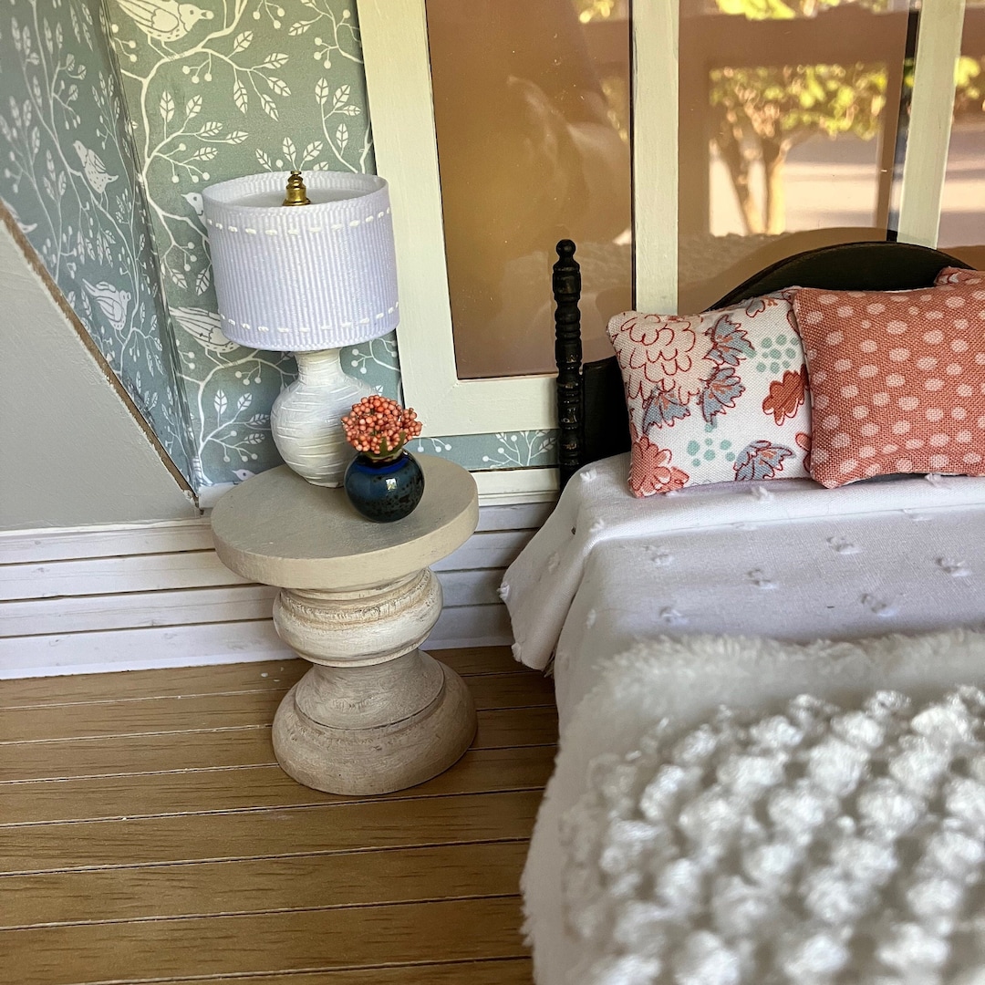 1:12 Scale Dollhouse Side Table, Miniature Side Table, Dollhouse Side ...
