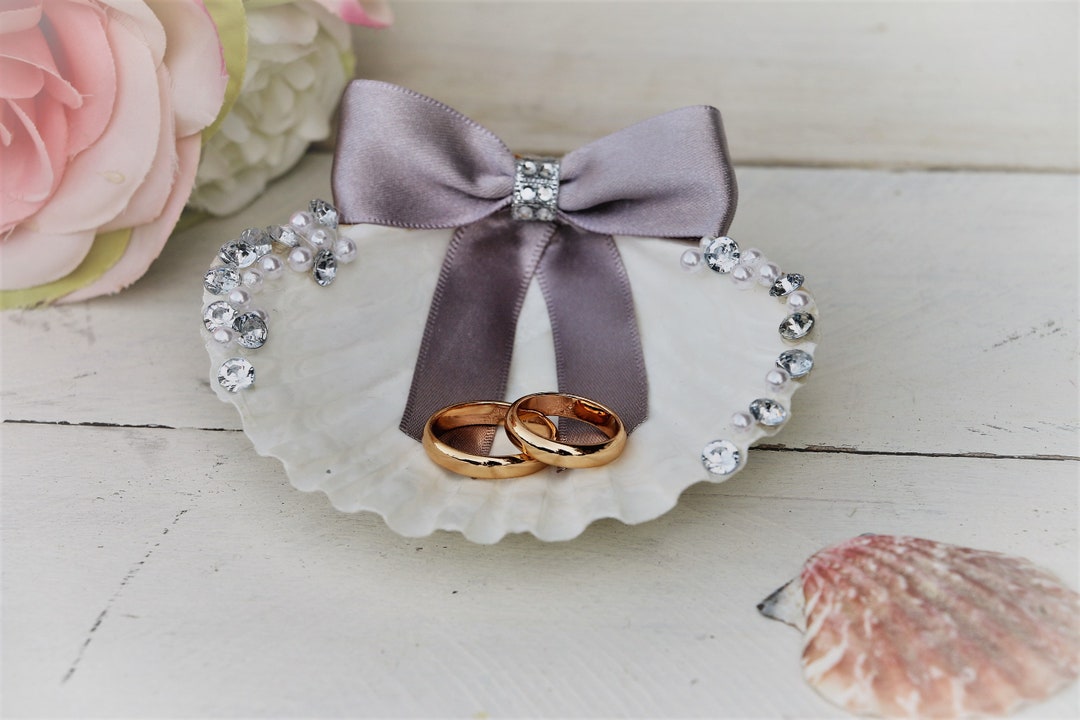 Shell Ring Holder, Wedding Beach, Beach Theme, Ring Holder, Decorated ...