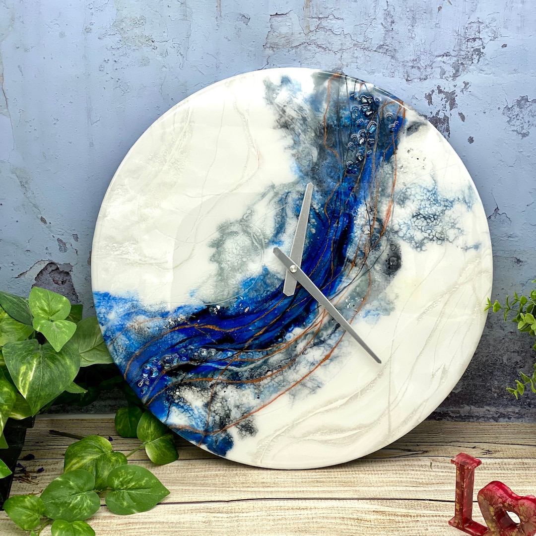 Contemporary Clock, Resin Art, Guesthouse Decor Resin Clock for Wall ...