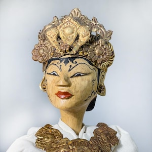 Balinese Wayang Golek Wooden Puppet Pair – Hand-carved Bali Wood Dolls ...