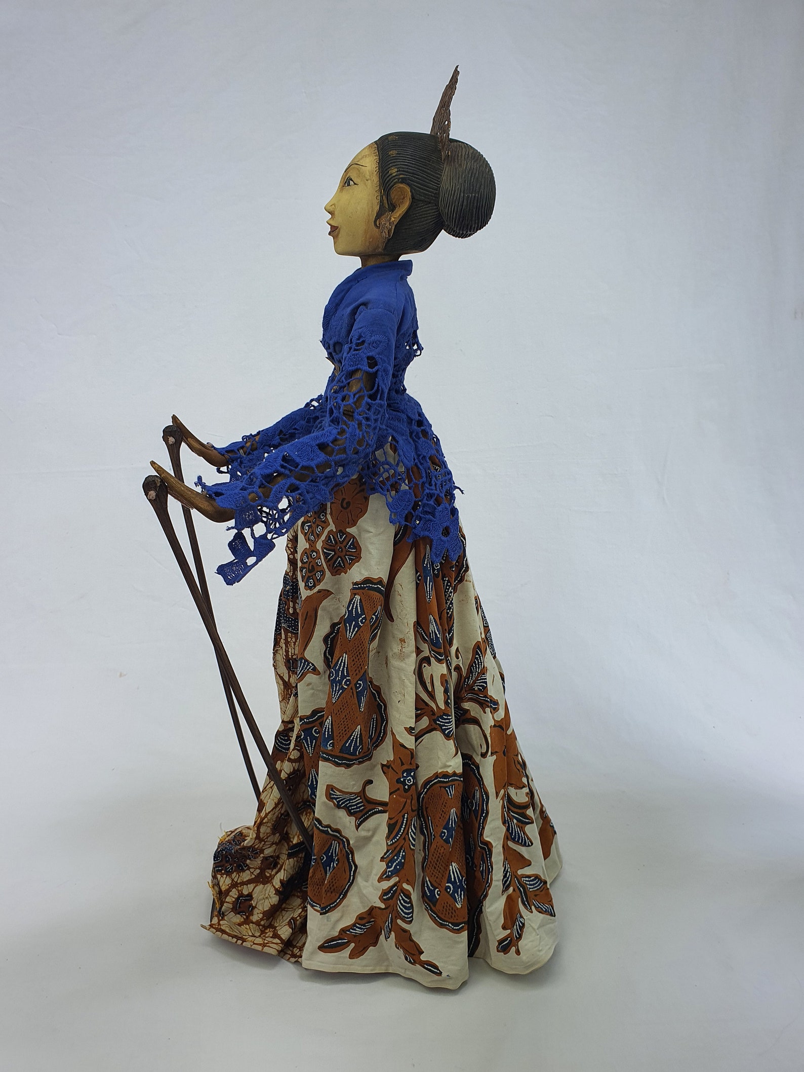 Girl Puppet, Hand Puppet, Traditional Indonesian Art - Wayang Gambyong ...