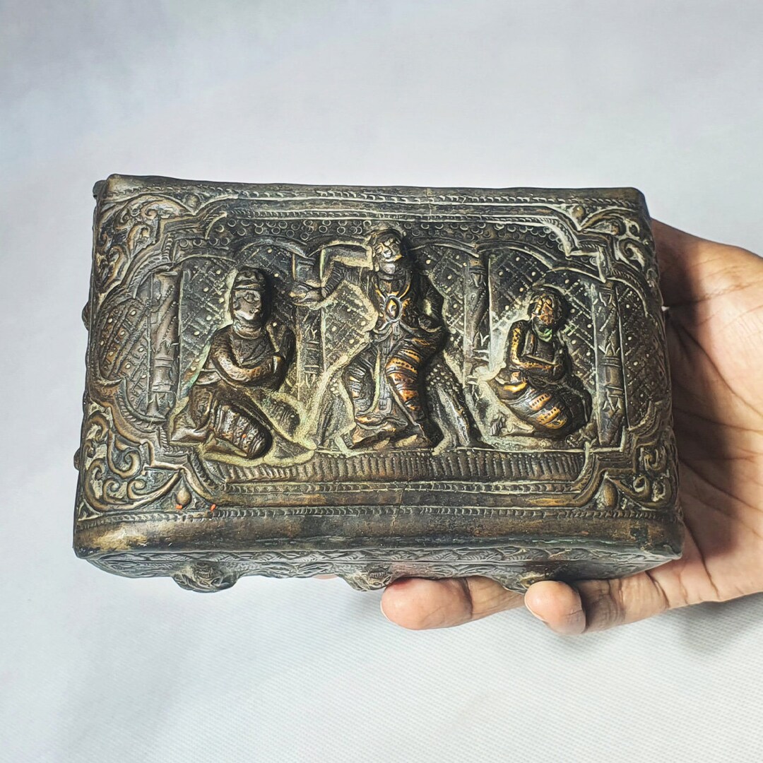 1940s Bagan Treasure - Handcrafted Copper Box - Etsy