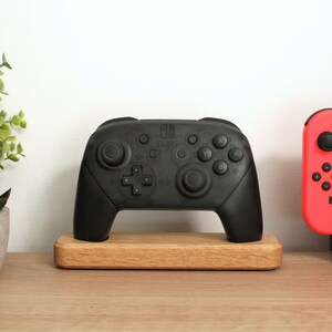 Nintendo Switch Pro Controller Stand Sustainable Oak Hardwood Display ...