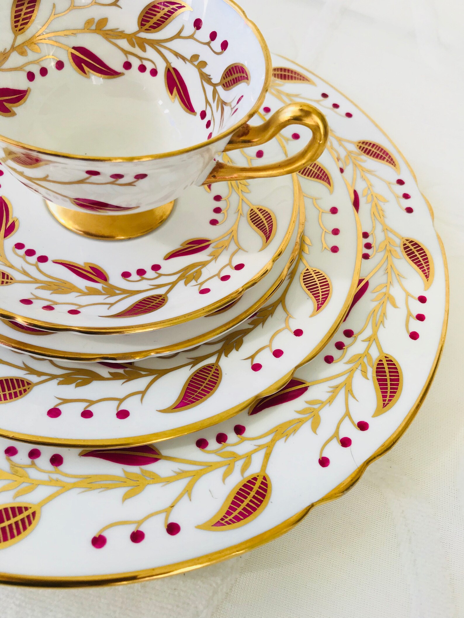Very Rare Shelley Pink Laurel 5 Piece Place Setting, Pink Gold, Pattern ...