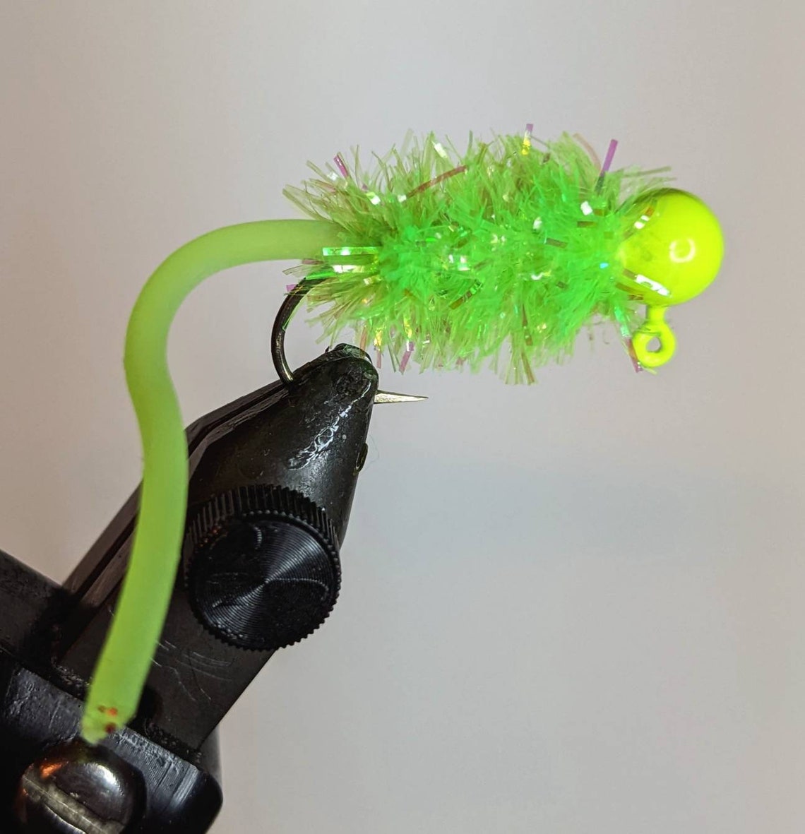 Chartreuse Squirmy Worm Crappie/bass Jig #217 5 per Pack 2 Sizes ...