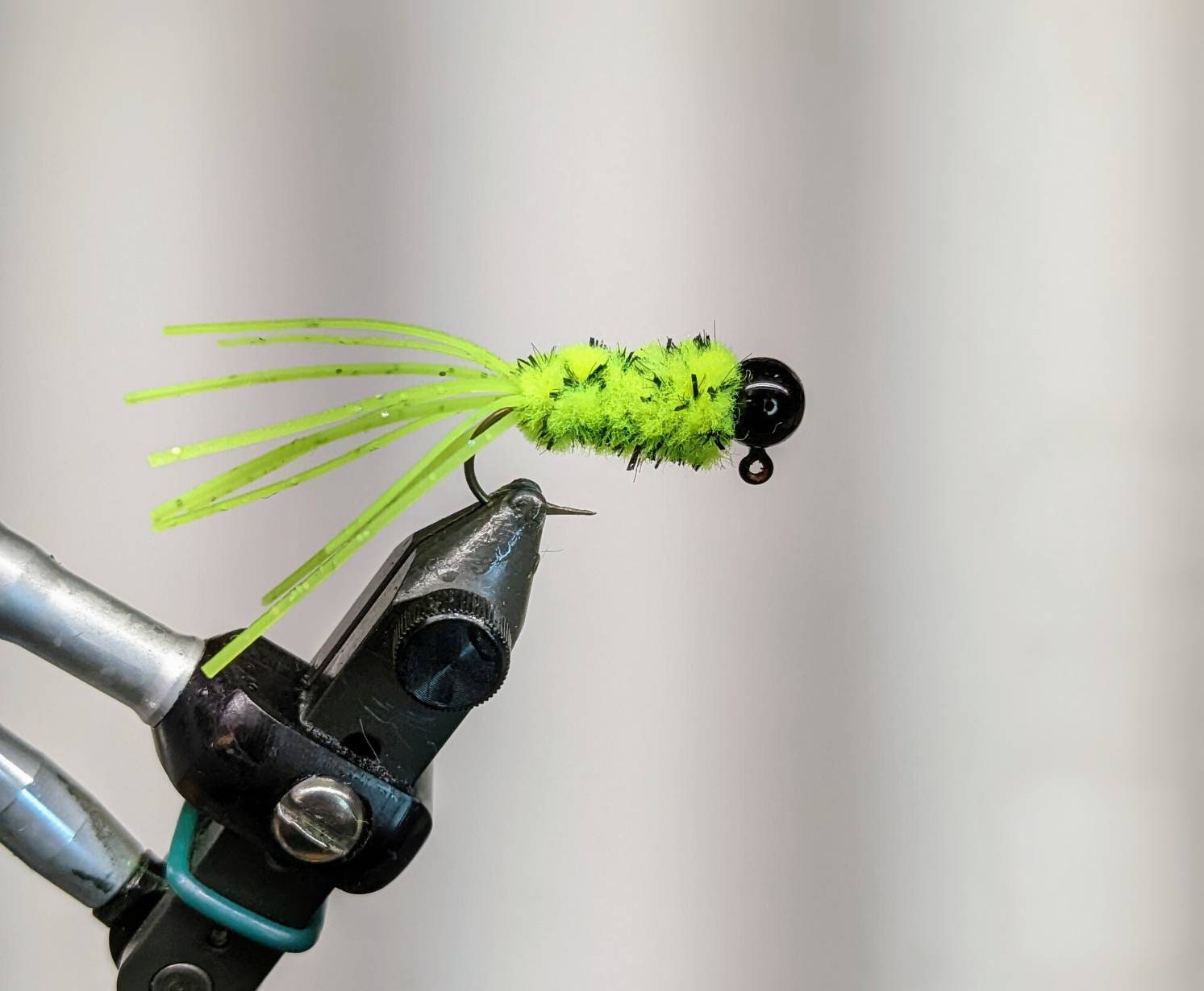 Black Crappie/bass Jig #34 5 per Pack 4 Sizes 2 Hook Styles Available ...