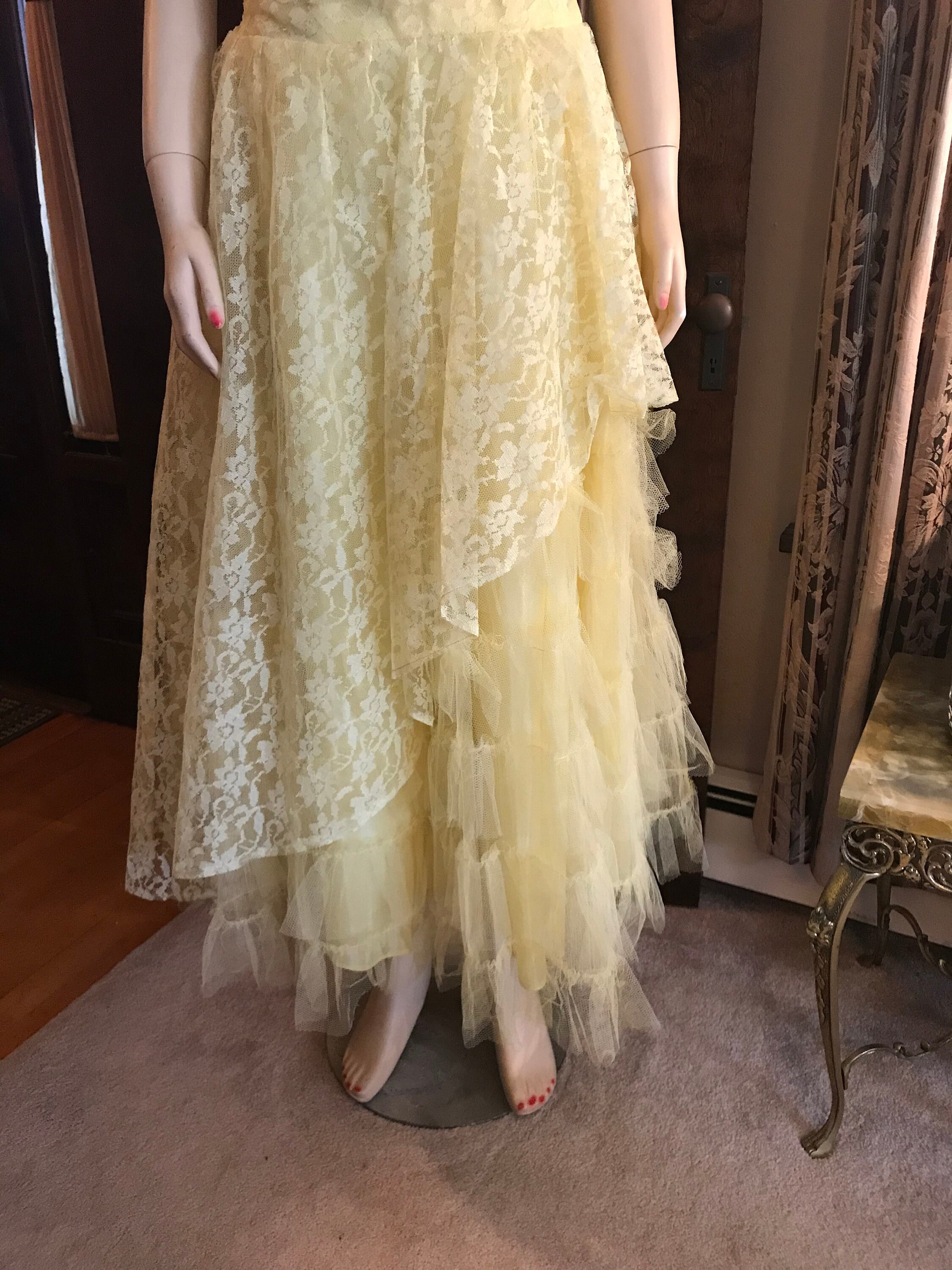Precious Lemon Yellow 1950’s Prom Dress - Etsy