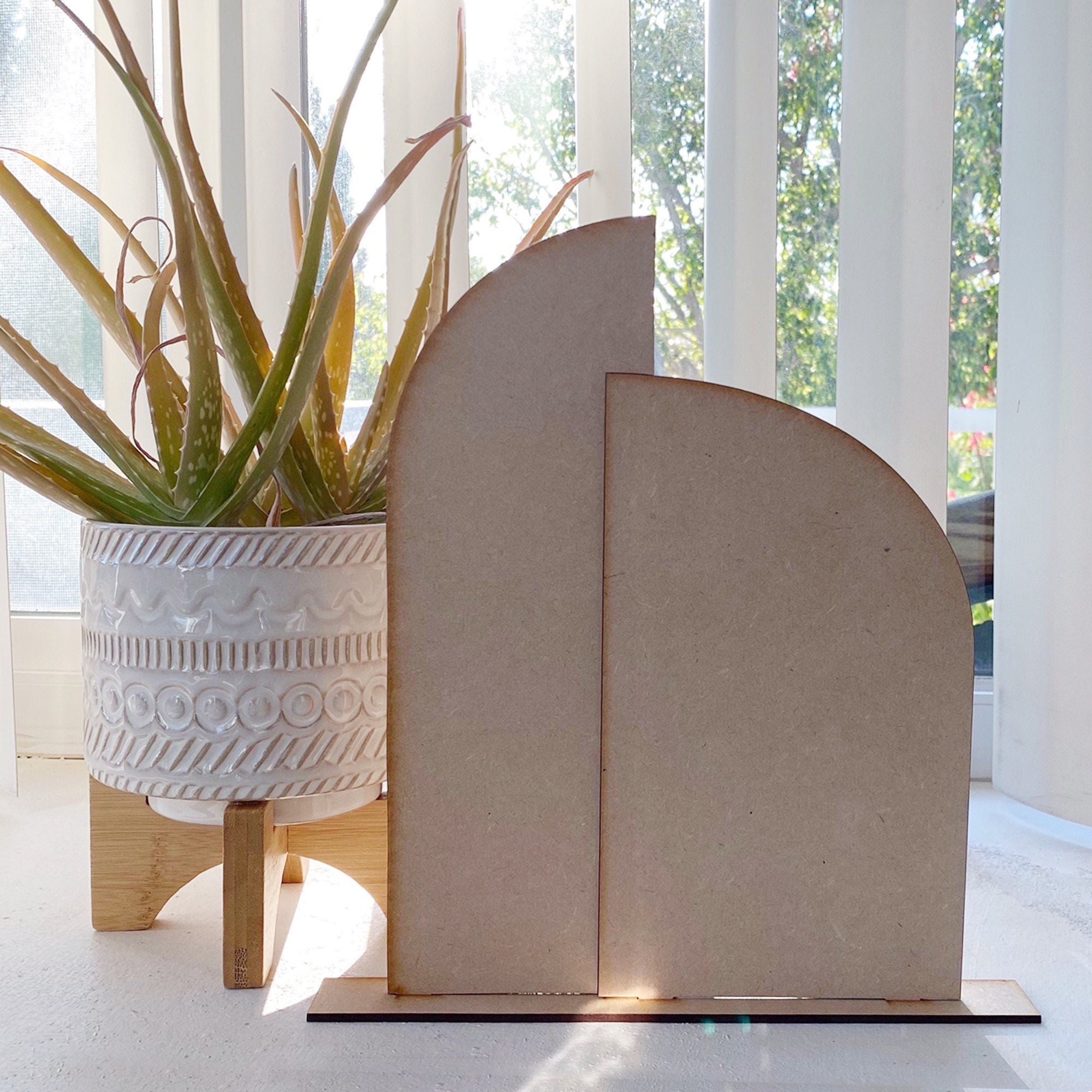 Wooden Arch Seating Chart - Etsy UK