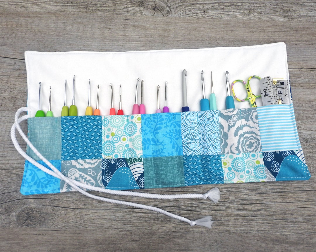 Crochet Hook Roll, Patchwork Design Fabric, Handmade, 10 Pockets ...
