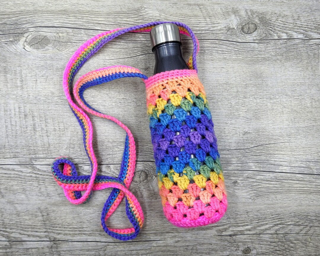 Quick & Easy Crochet Bottle Holder Pattern, Crochet Crossbody Water ...