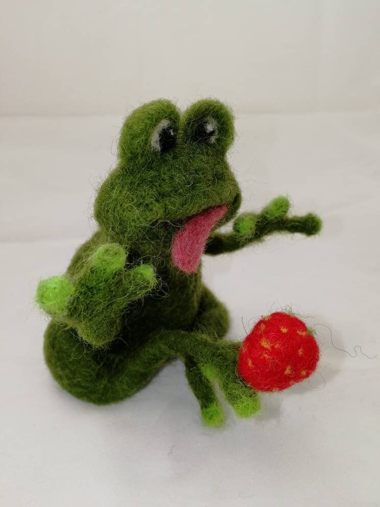 Frog Felted Green Wool Toy Home Decor - Etsy