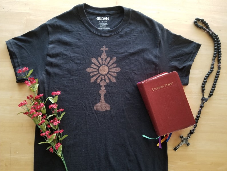 45+ Unique Catholic Priest Gift Ideas - elizabeth clare