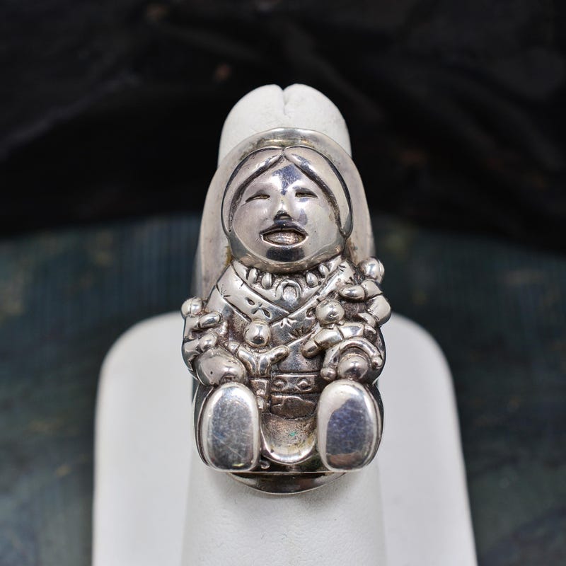 Storyteller Ring - Etsy