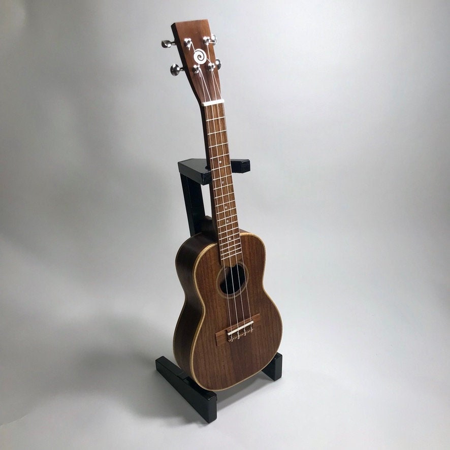 Ukulele Stand | ppgbbe.intranet.biologia.ufrj.br