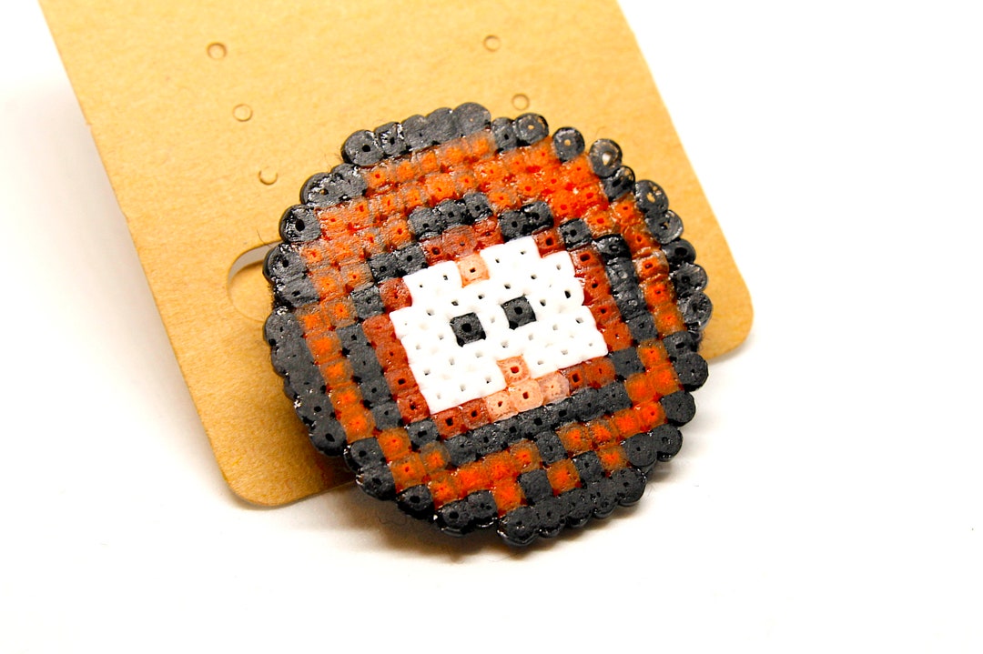 Pearl Brooch Pixel Art Hama Mini Geek Pin's Brooch Kenny - Etsy