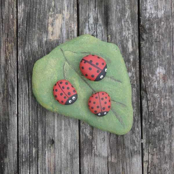 Ladybug Painted Rocks - Etsy