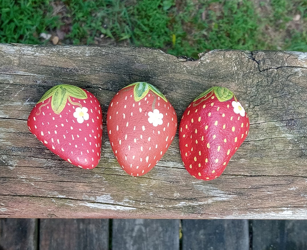 Strawberry Painted Rocks, Strawberry Decor, Porch Decor ...
