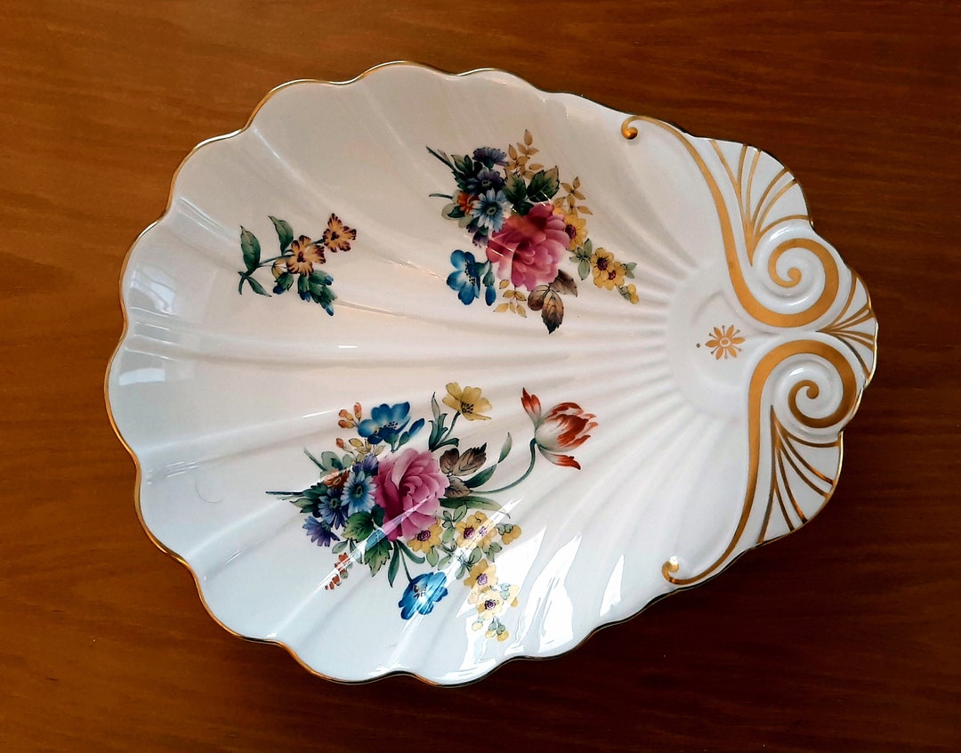 Spode Fine Bone China Scalloped Shell Dish - the Cabinet Collection ...