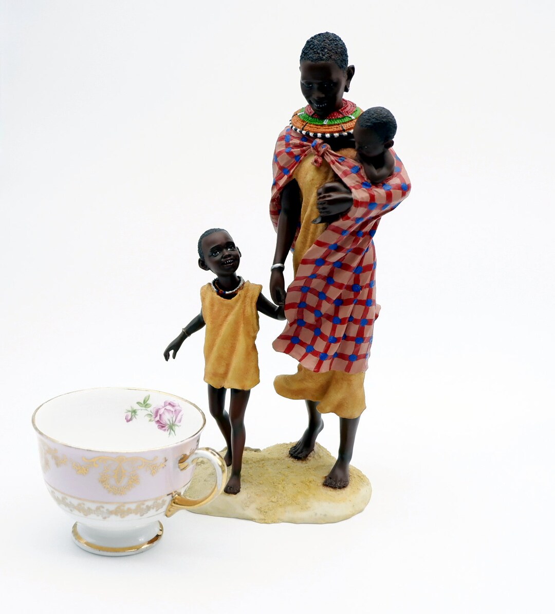 Maasai Bibi Figurine - in Grandmother's Care - 2007 Massai, Xystos ...
