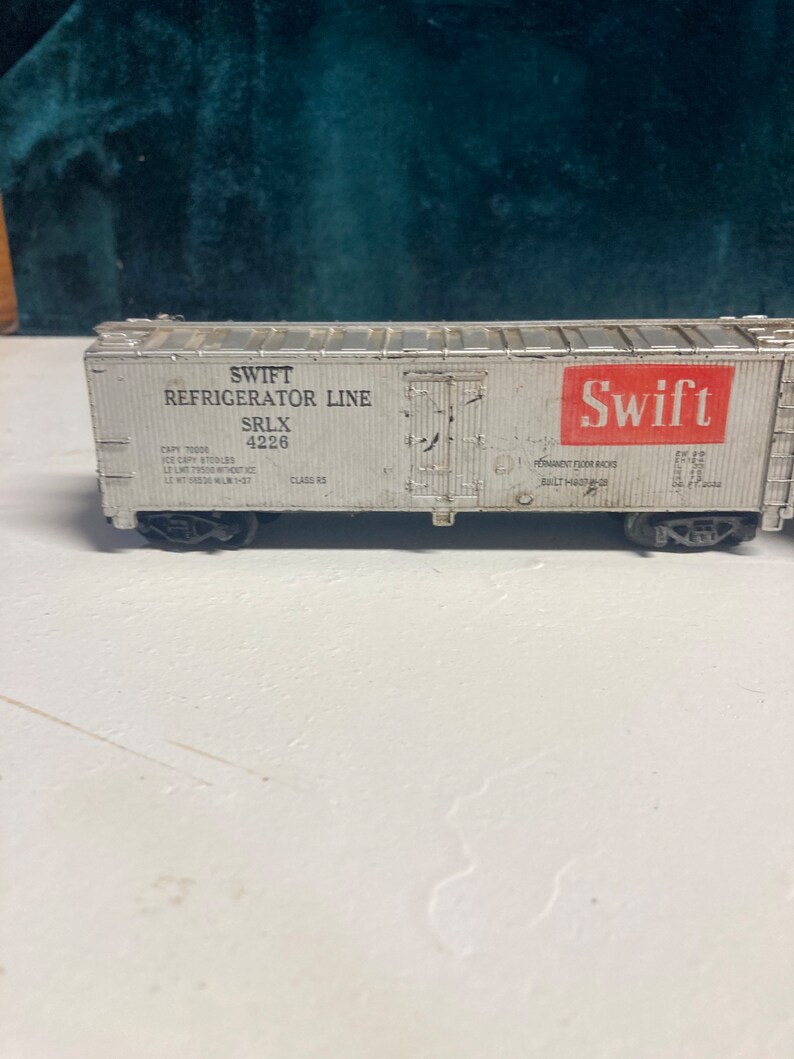 HO Train Car Group Lot Swift Refrigerated Line Boxcar Great Northern ...
