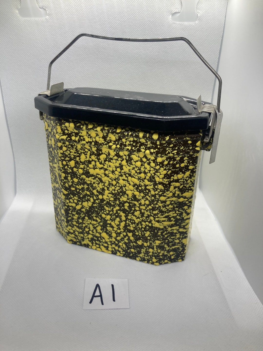 French Lunch Box Enamel With Lid and Ice Tray! - Etsy