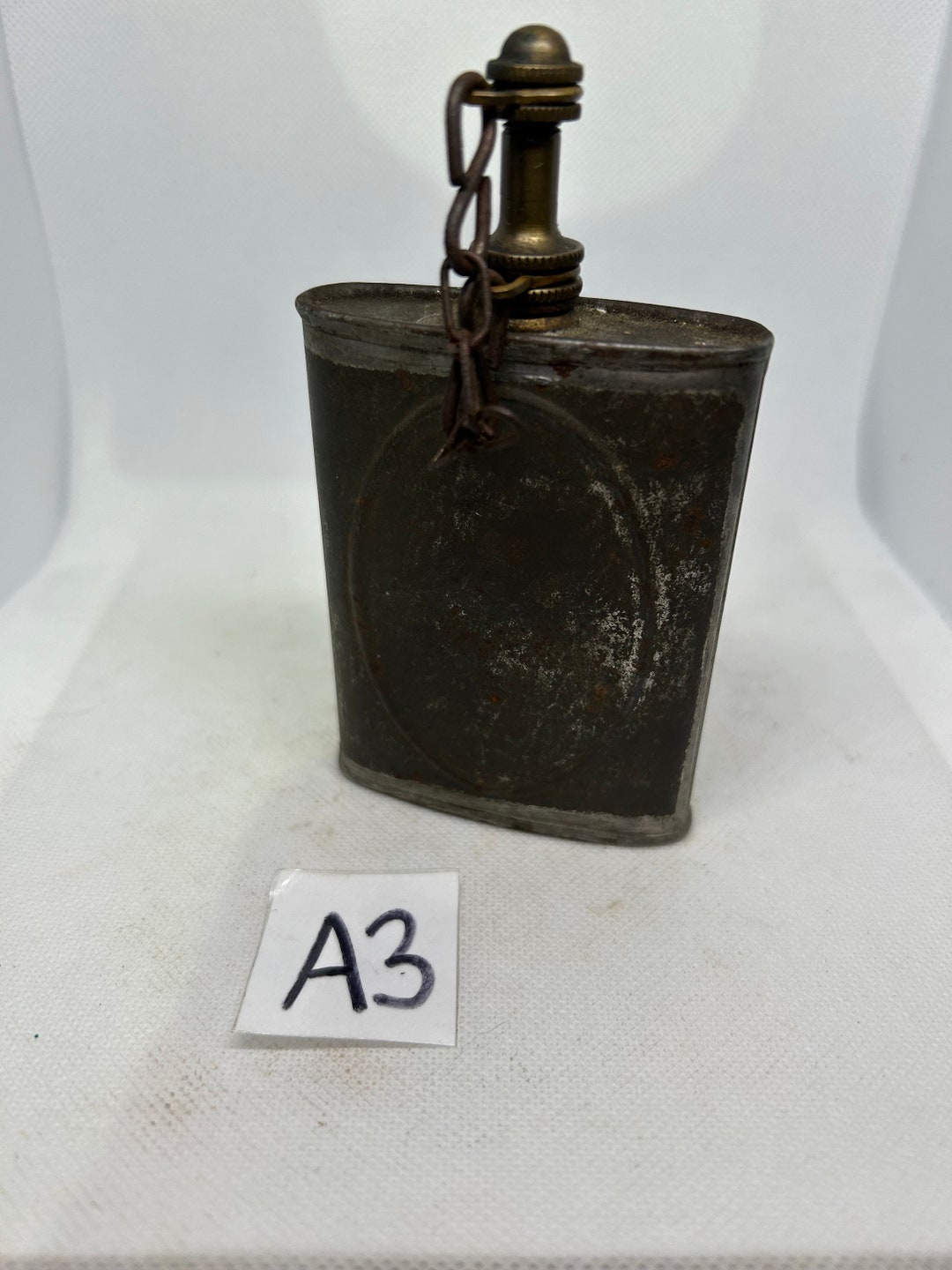 WW Two Machine Gun Rifle Oil Can Oiler Flask With Cap and Chain - Etsy