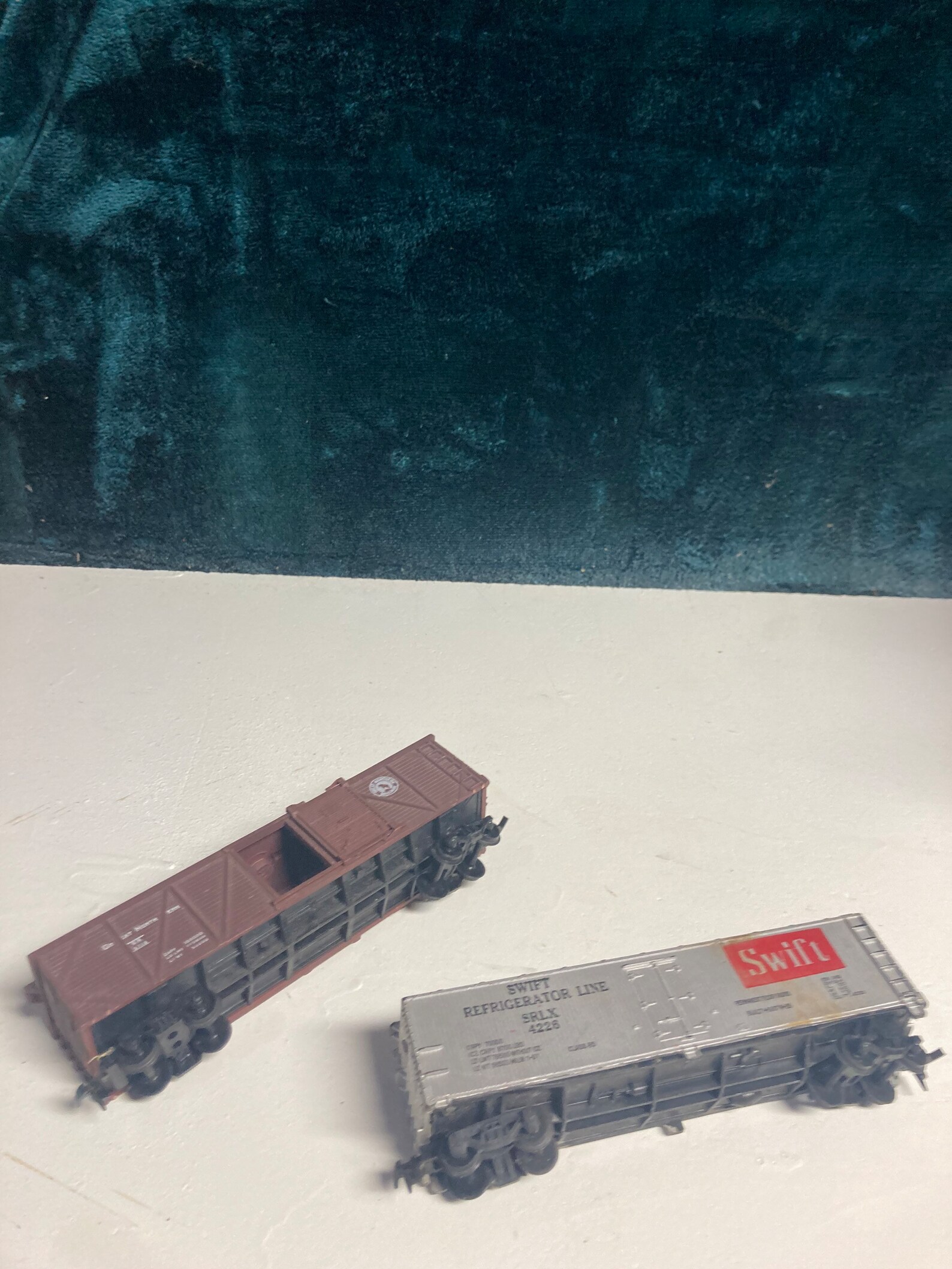 HO Train Car Group Lot Swift Refrigerated Line Boxcar Great Northern ...