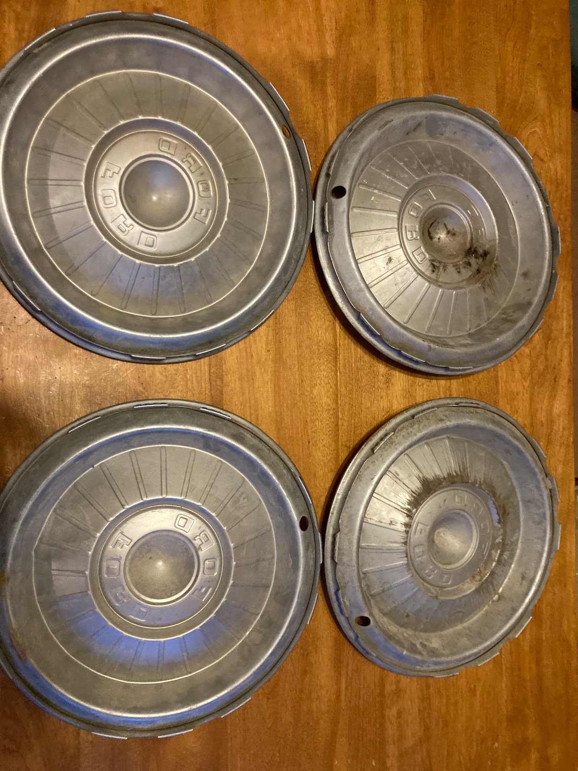 Set of 4 Ford Hubcaps 1960s - Etsy