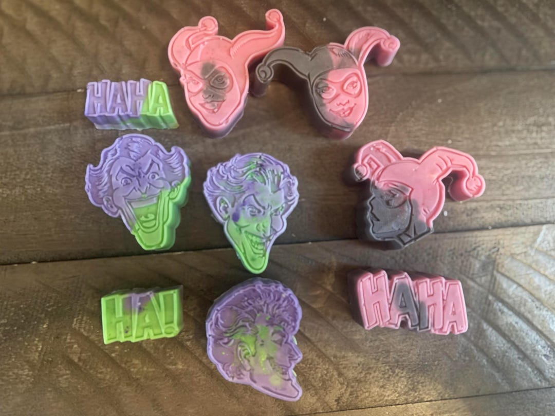 Joker & Harley Quinn Mini Soaps (9 Pcs): Handmade Comic Book Gift - Etsy