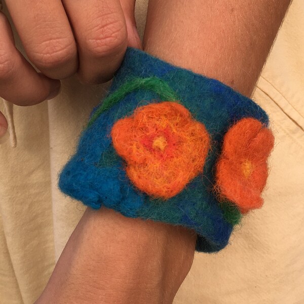Felt Bracelet - Etsy