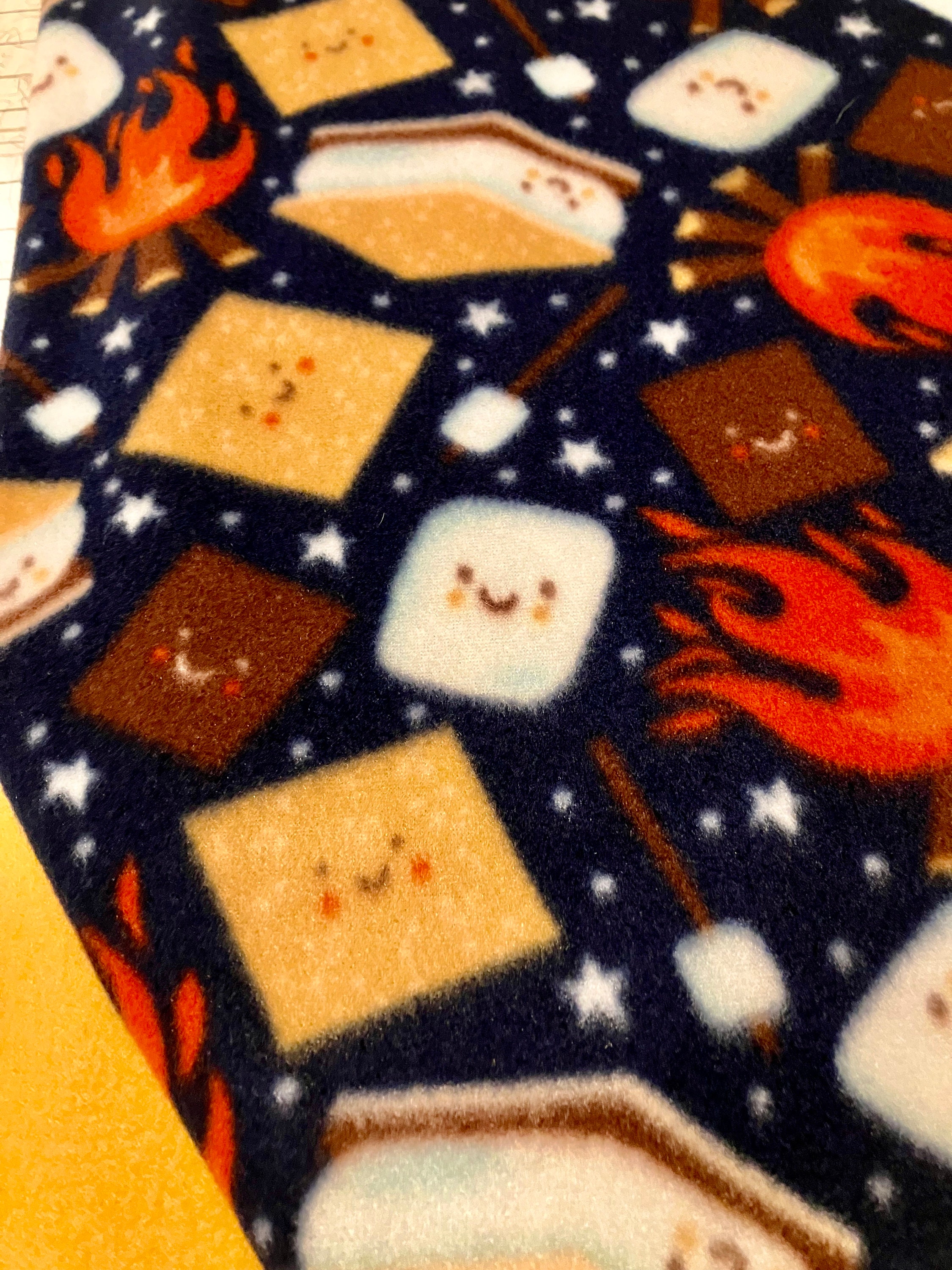 NICU Giraffe Incubator Covers in Fleece Baby Prints for Premature ...