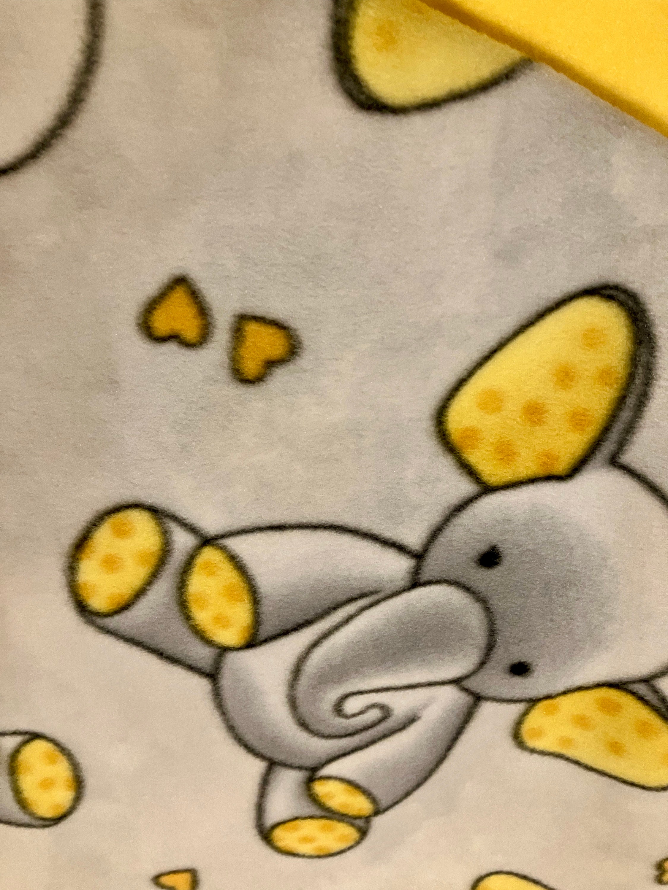 NICU Giraffe Incubator Covers in Fleece Baby Prints for - Etsy