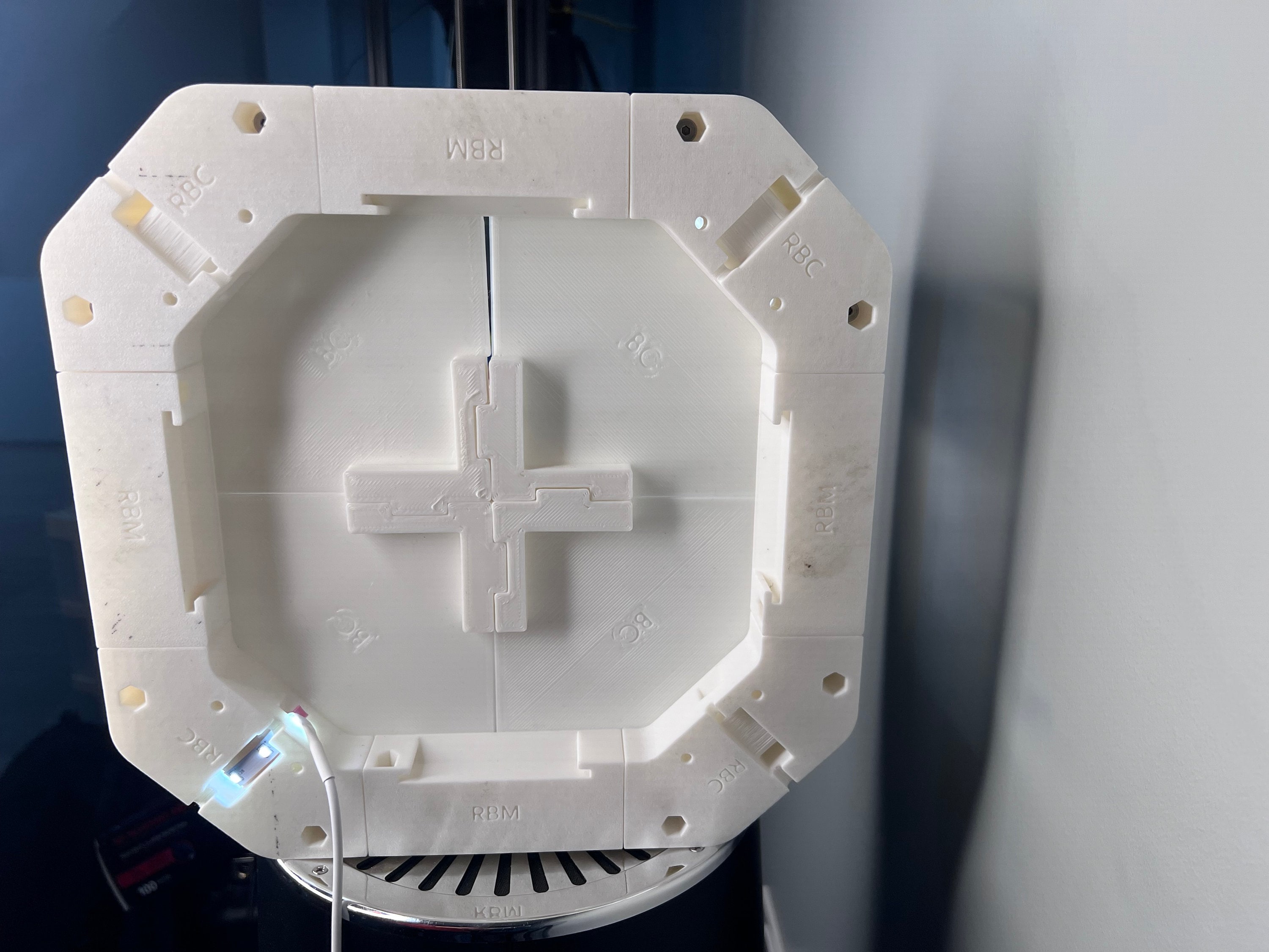 Custom 3D Printed Omni Display Case - Etsy