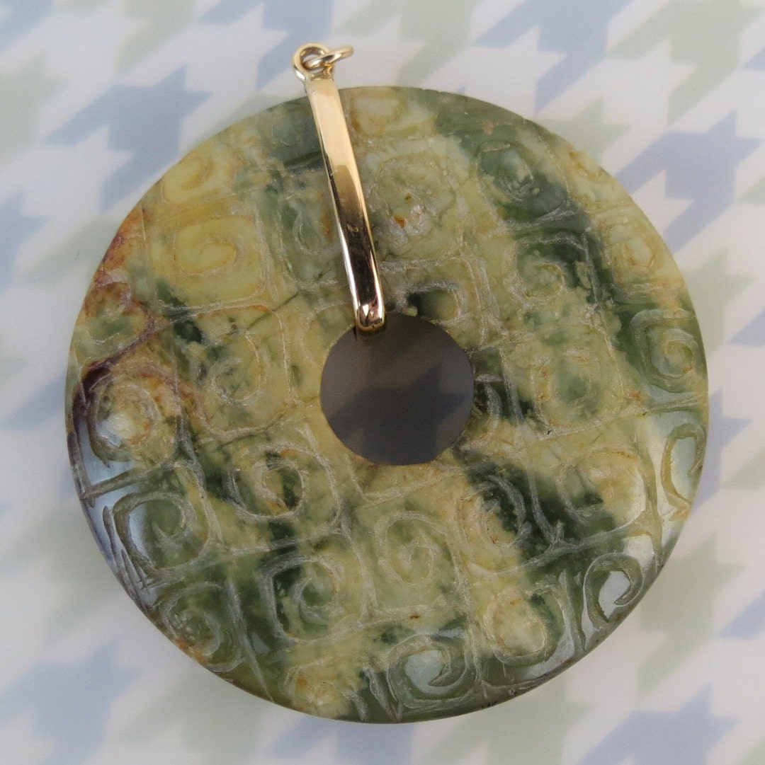 18k Gold Traditional Carved Clouds Yellow Green Nephrite Jade Bi Disc ...