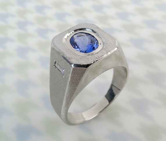 Big heavy 20 gram 14k white gold bezel set oval facet… - Gem