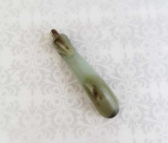 Vintage Chinese carved celadon brown nephrite jade De… - Gem