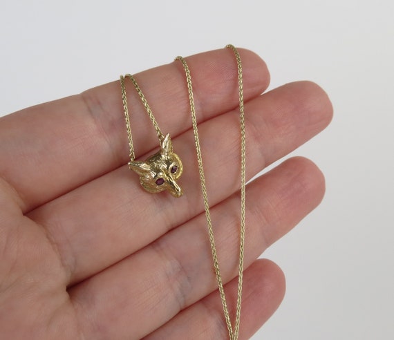 Ruby red eyes cute little foxy fox 9k gold pendant on… - Gem