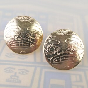 Haida NW Coast Round Beaver Design 14k Solid Yellow Gold Post Disc ...