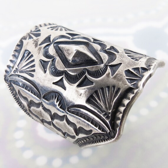 Large Gary Reeves Navajo Native American sterling sil… - Gem