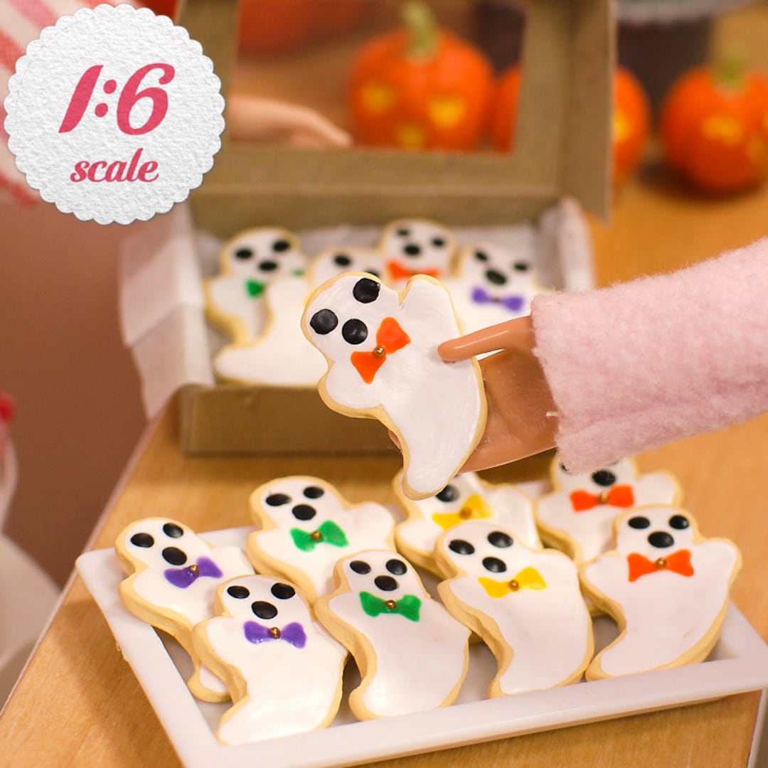 1:6 Miniature Ghost Cookies 4pc Cookies for Halloween - Etsy