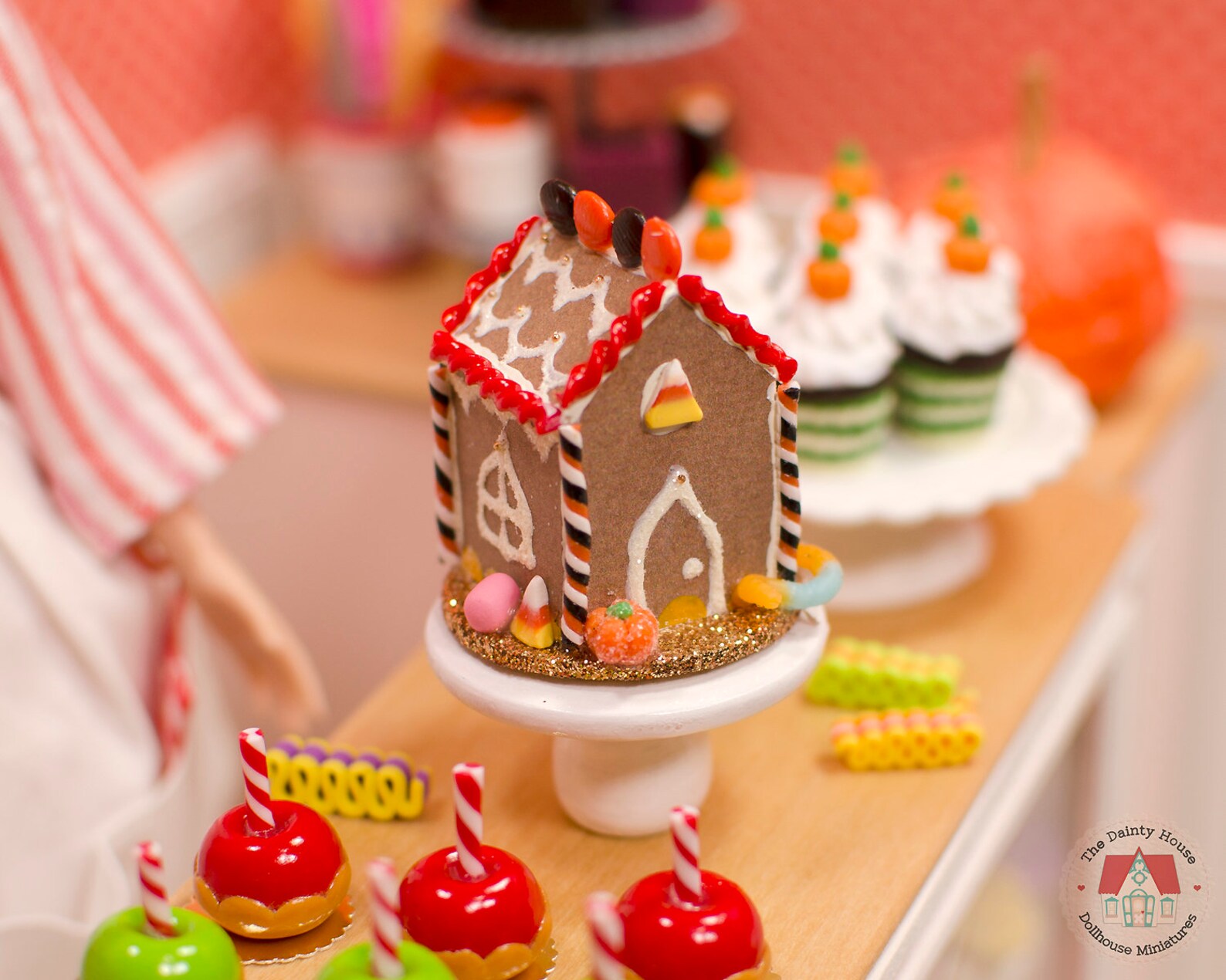 1:6 Miniature Gingerbread Halloween House for Barbie or - Etsy