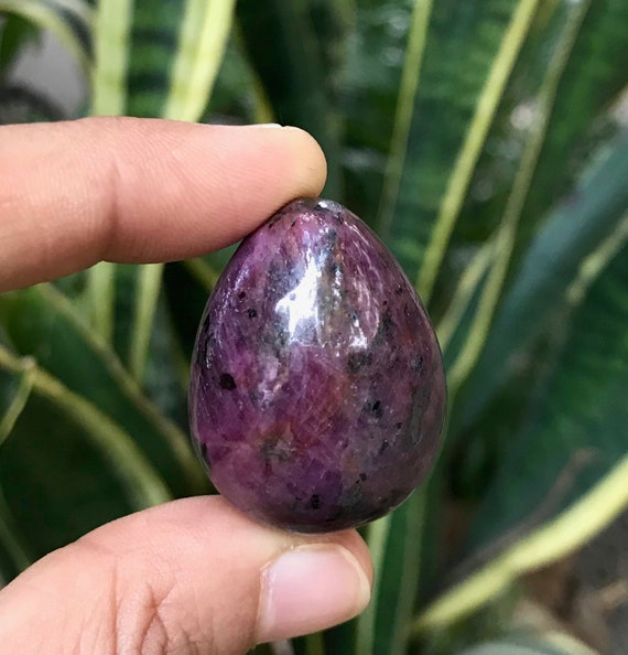 Deep Red Ruby Egg Natural Ruby Egg Healing Crystal Meditation - Etsy