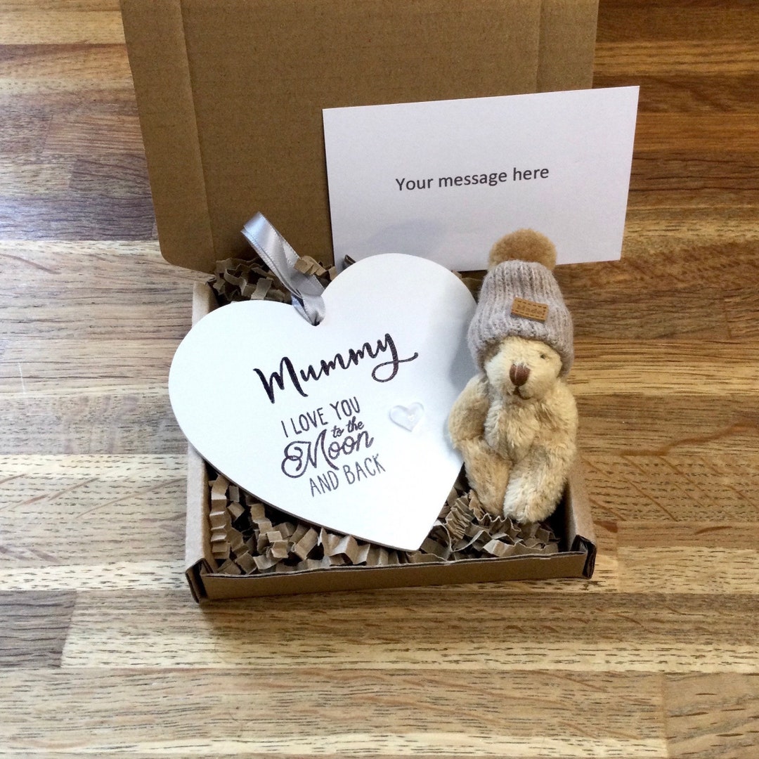 Mummy I Love You to the Moon and Back Gift Nanny, Daddy 10cm 3D Wooden Heart, Optional Pocket ...