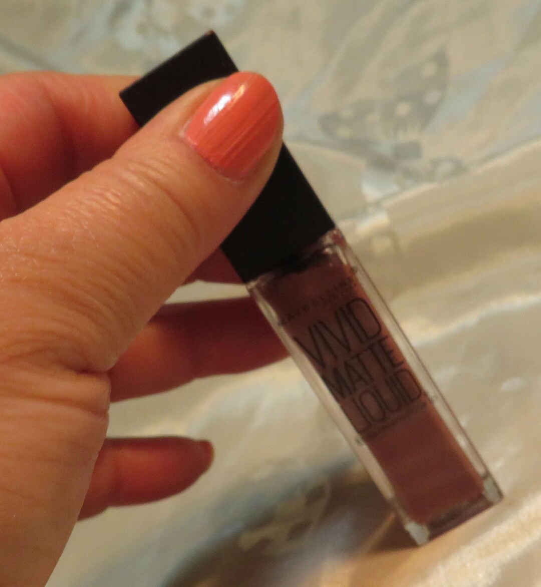 Beautiful Mauve-rose Vivid Matte Liquid Lip Color Full Size Maybelline ...