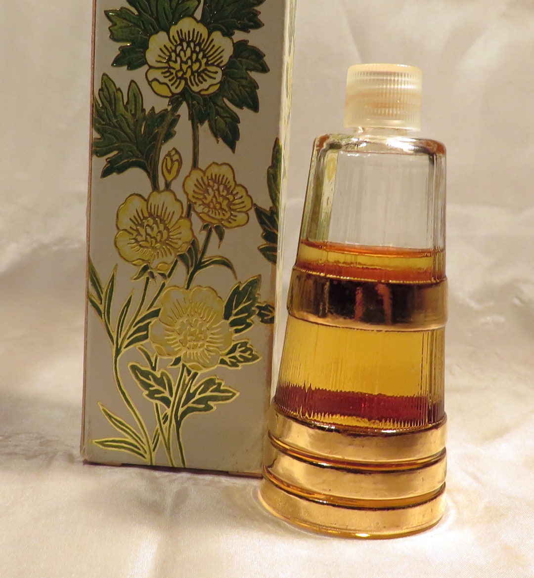 Avon Field Flowers Cologne Country Charm 1.5 Oz. Bottle 4 Inches Tall ...