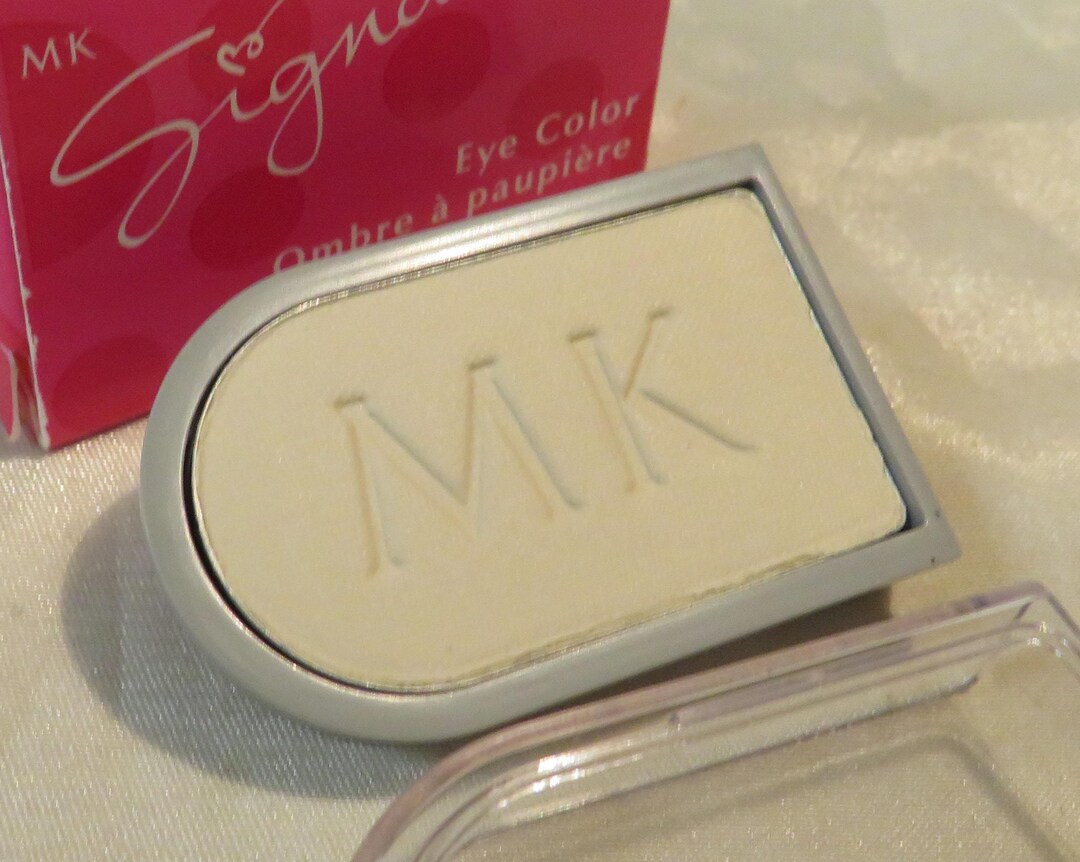 Mary Kay White Sand Eye Color Shadow Sheer Highlighter Matte Shade Long ...