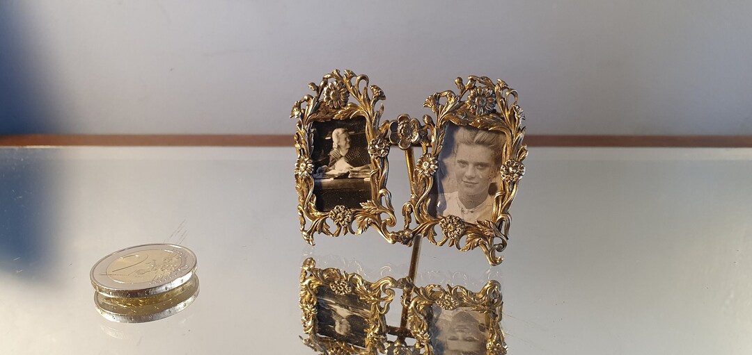 Old Small Picture Frame in Chiseled Brass in the Art Nouveau - Etsy UK