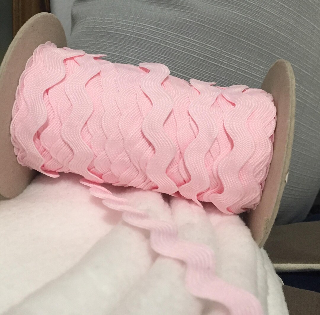 Soft Pink Rick Rack Braid 15mm Trim by the Yard, Knackered Mamas Rick ...