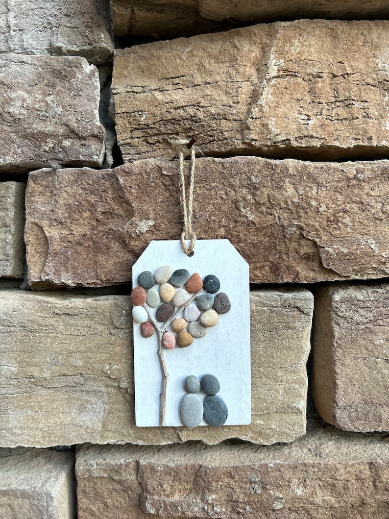 Pebble Art Couple Ornament, Handmade Natural Stone Tree - Etsy